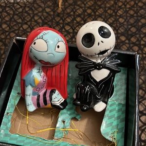 Disney | Kitchen | Disney Jack Skellington And Sally Salt And Pepper ...